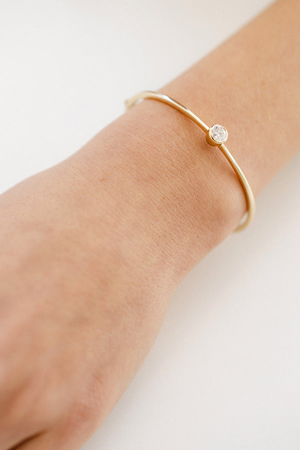 Tapered Diamond Solitaire Bangle Bracelet – My Store